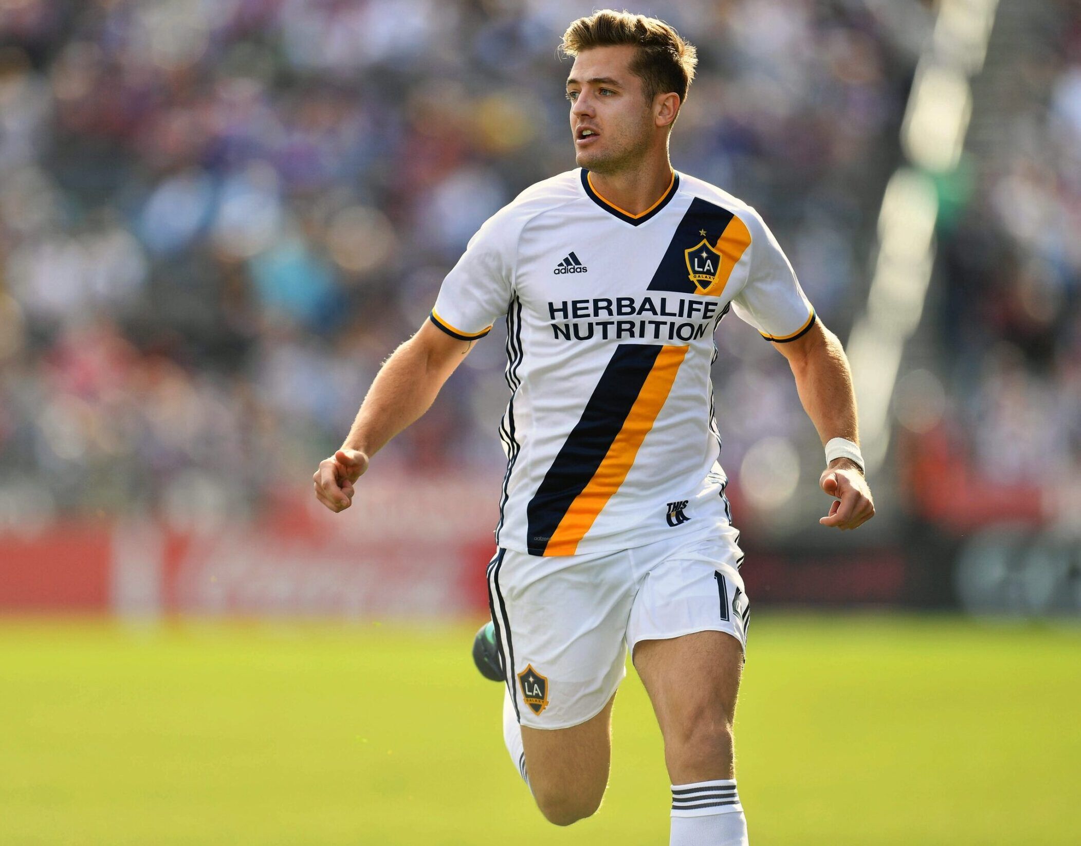 Robbie Rogers welcomed by LA Galaxy players and coaches - Outsports