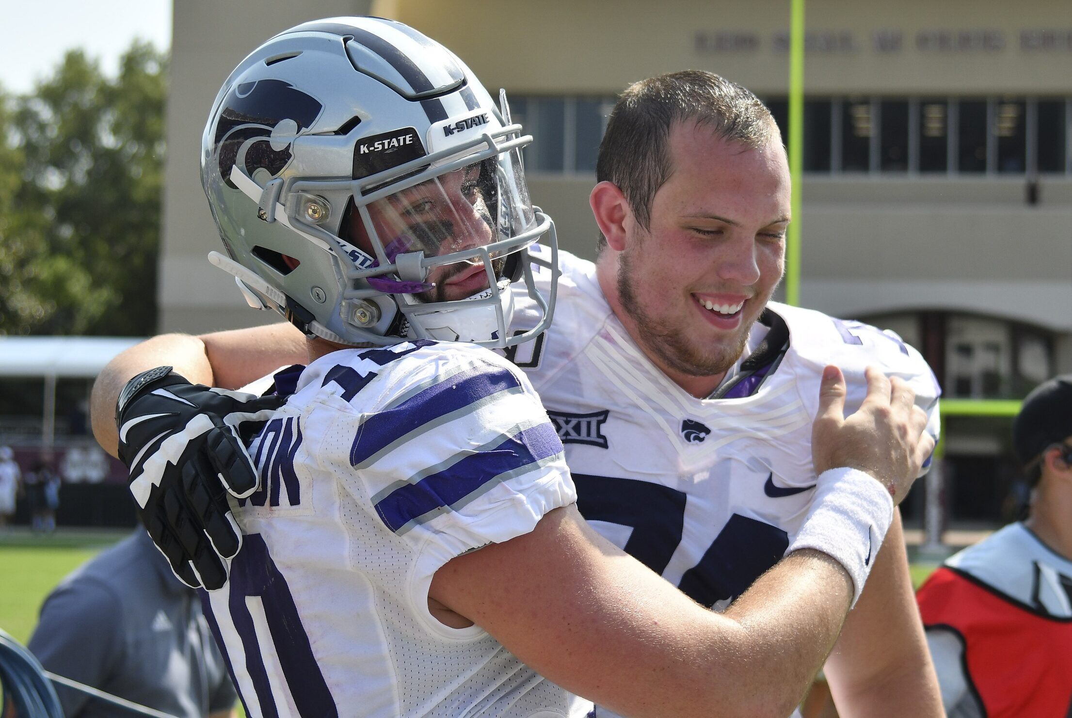 Out In Sports Study: LGBTQ athletes report acceptance on teams- Outsports