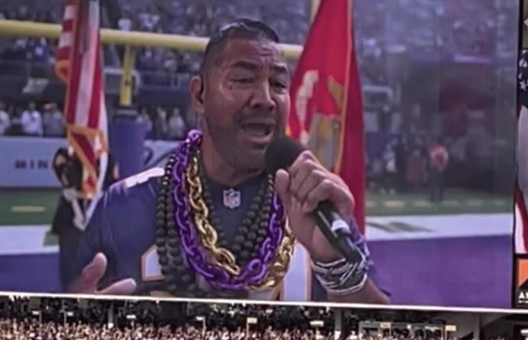 Esera Tuaolo receives the 2024 NCAA Inspiration Award - Outsports