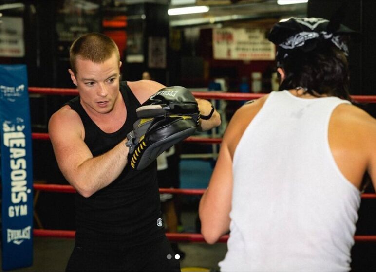 Katie Christensen wants to box. USA Boxing won't let her. Why? - Outsports