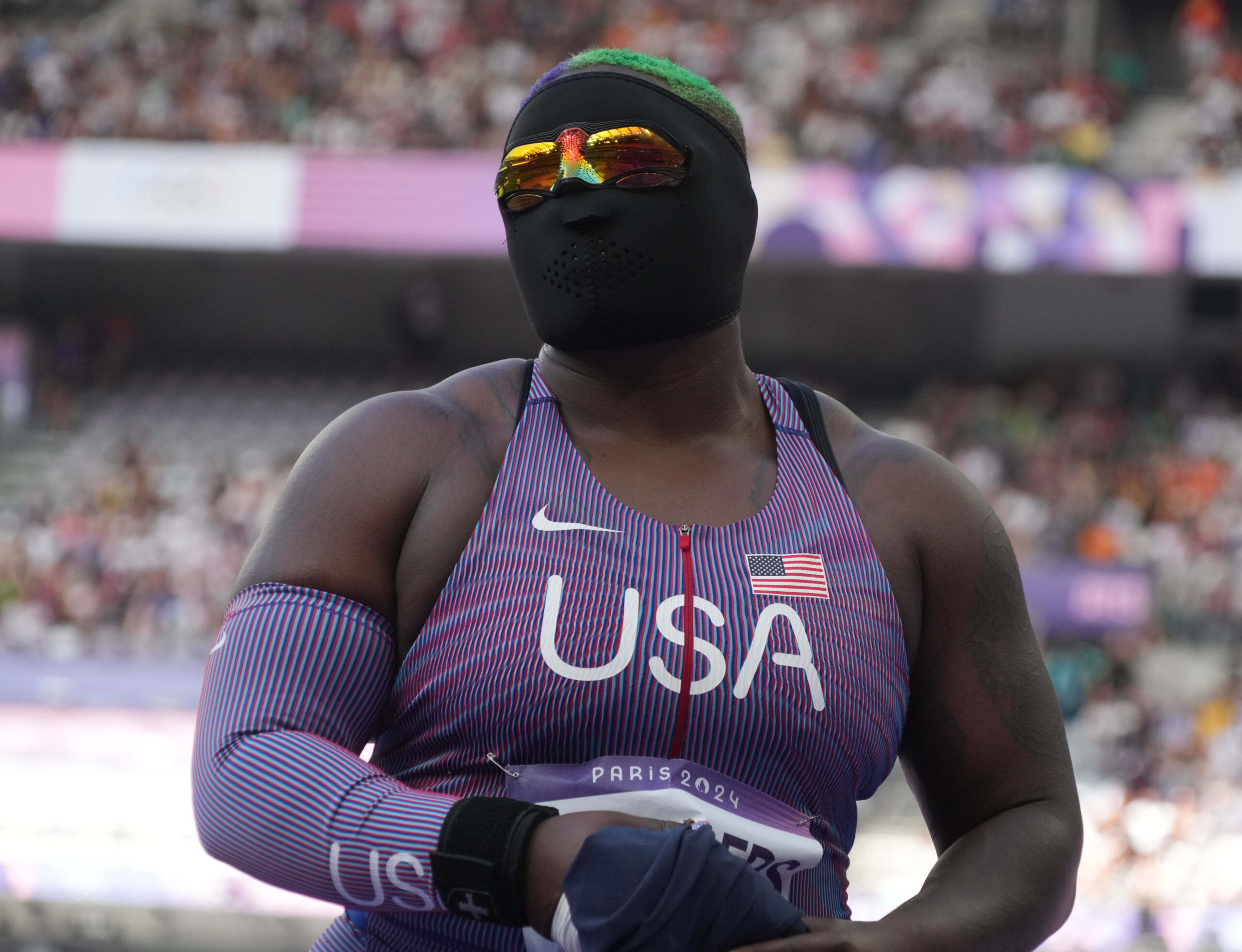 Raven Saunders' facemask turns heads in Paris Olympics shot put - Outsports