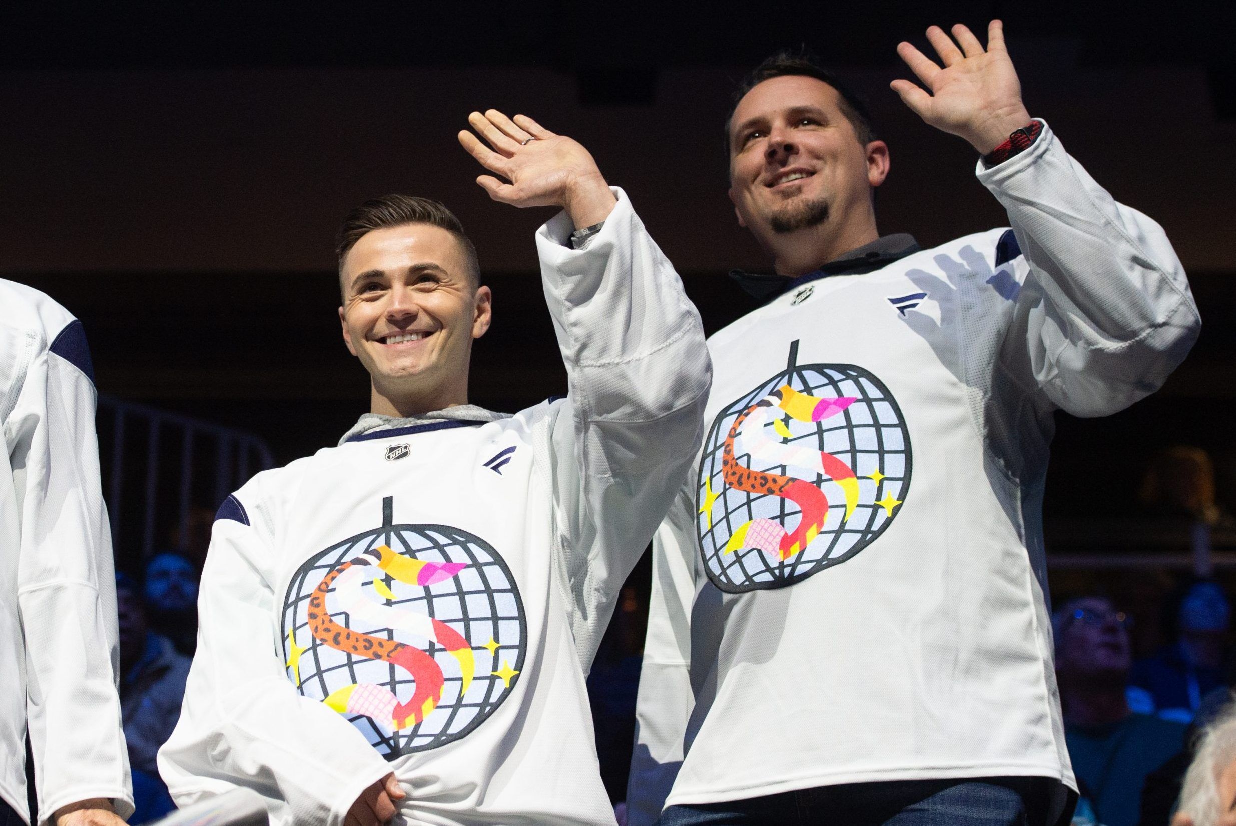 Gay players, Seattle Kraken partner for LGBTQ hockey fans - Outsports